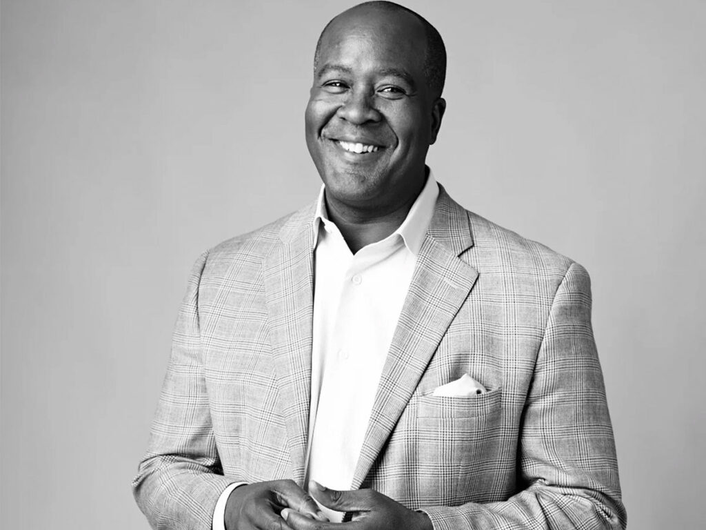 Louis Upkins - Playing For Change Foundation